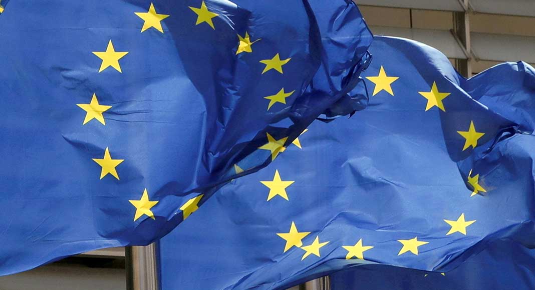 La crise migratoire dans l’UE vue de l’intérieur - Challenges TN